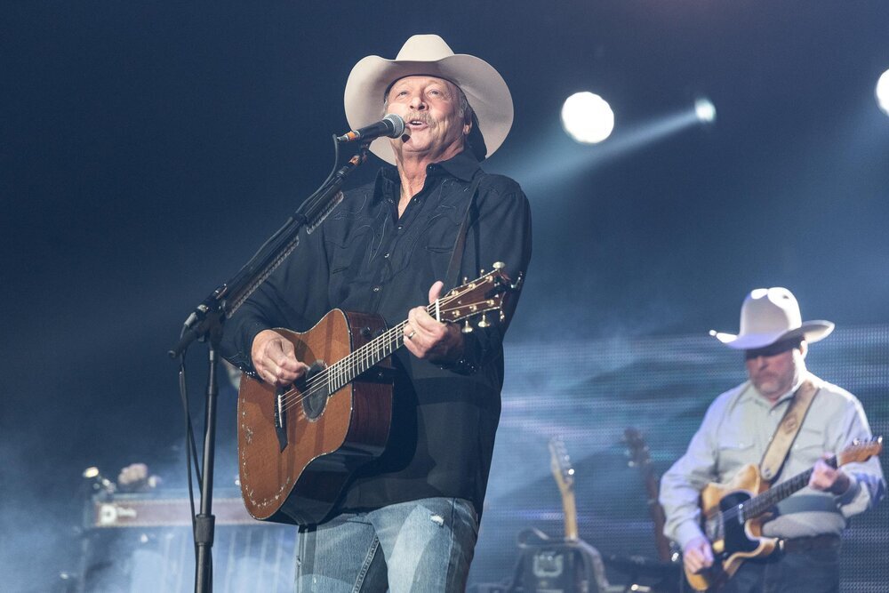 Alan Jackson In Concert At Heritage Bank Center Cincinnati