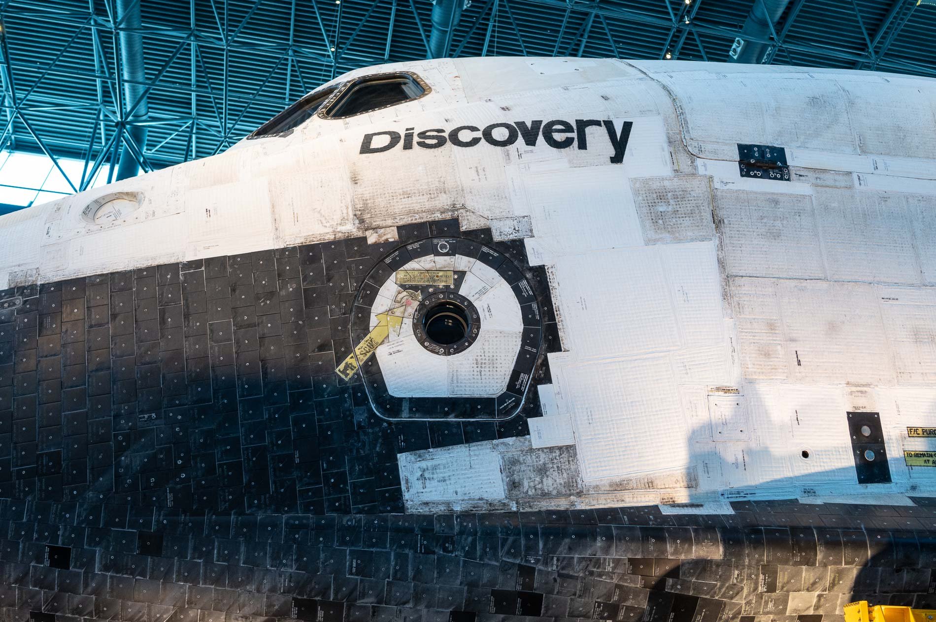 Space Shuttle Discovery At National Air And Space Museum