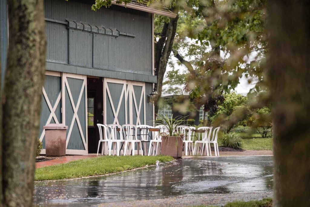 Benham’s Grove Centerville Ohio Wedding Photos & Information