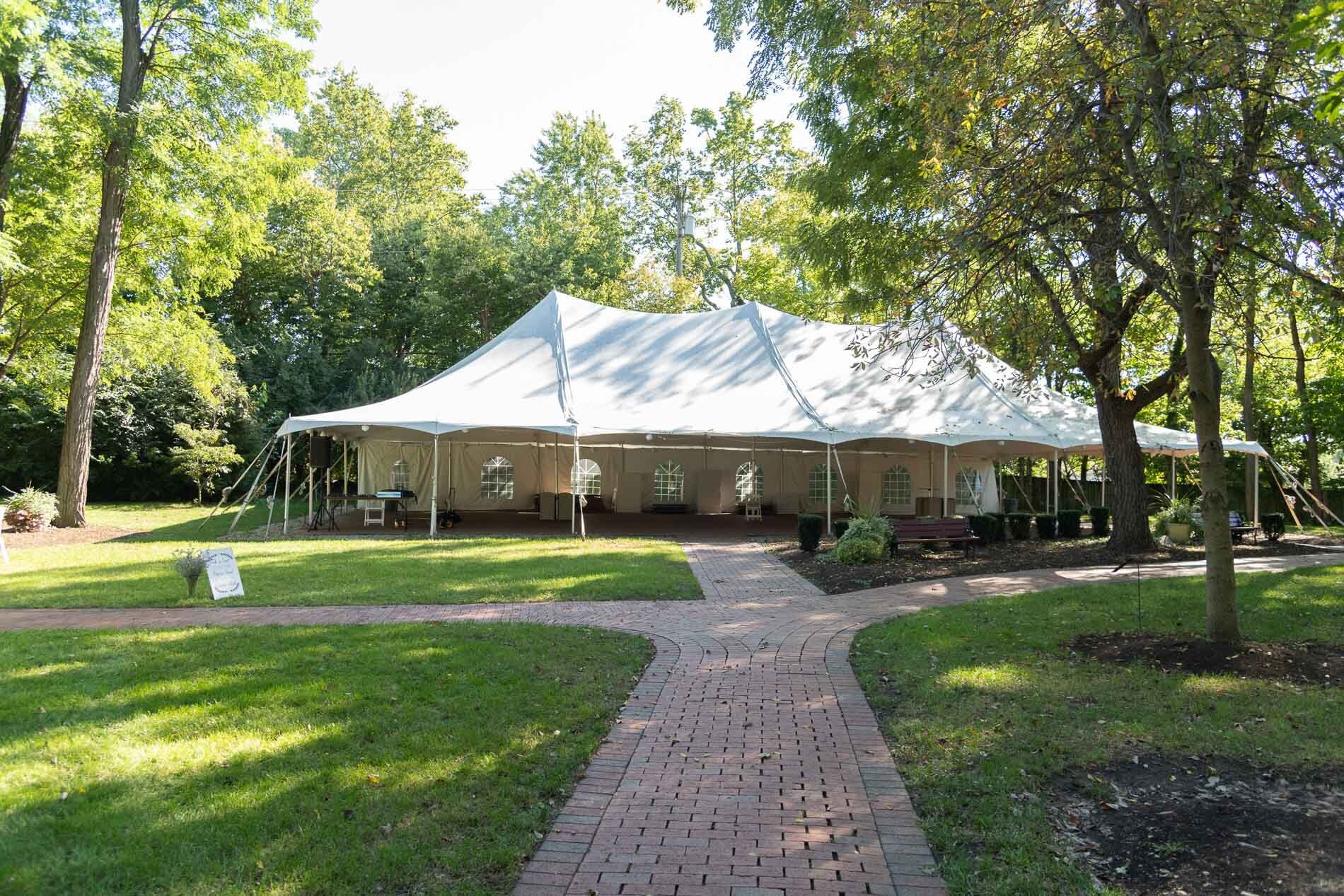 Benham’s Grove Centerville Ohio Wedding Photos & Information