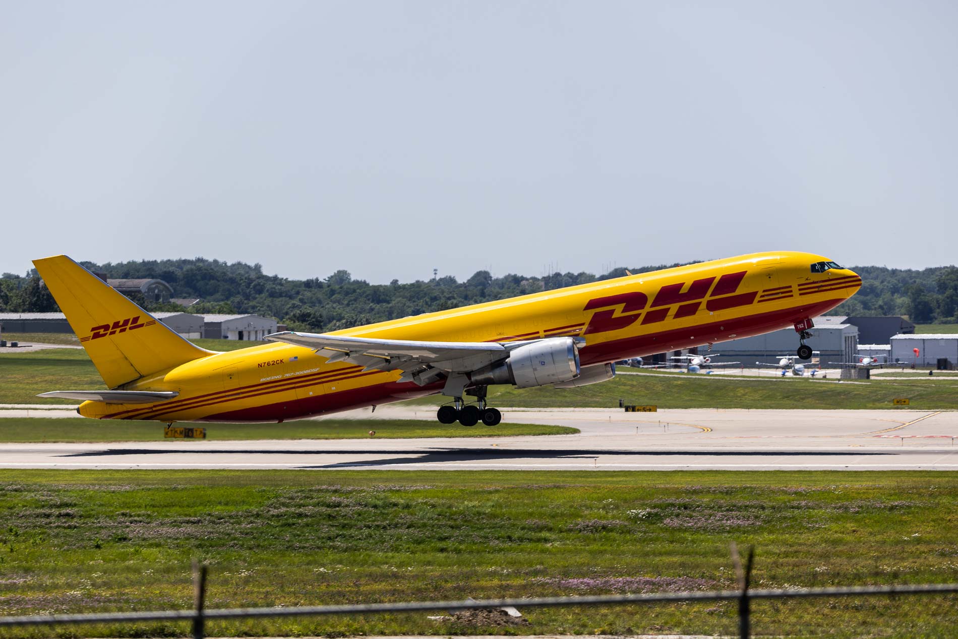 The Best Plane Spotting Location At CVG Cincinnati